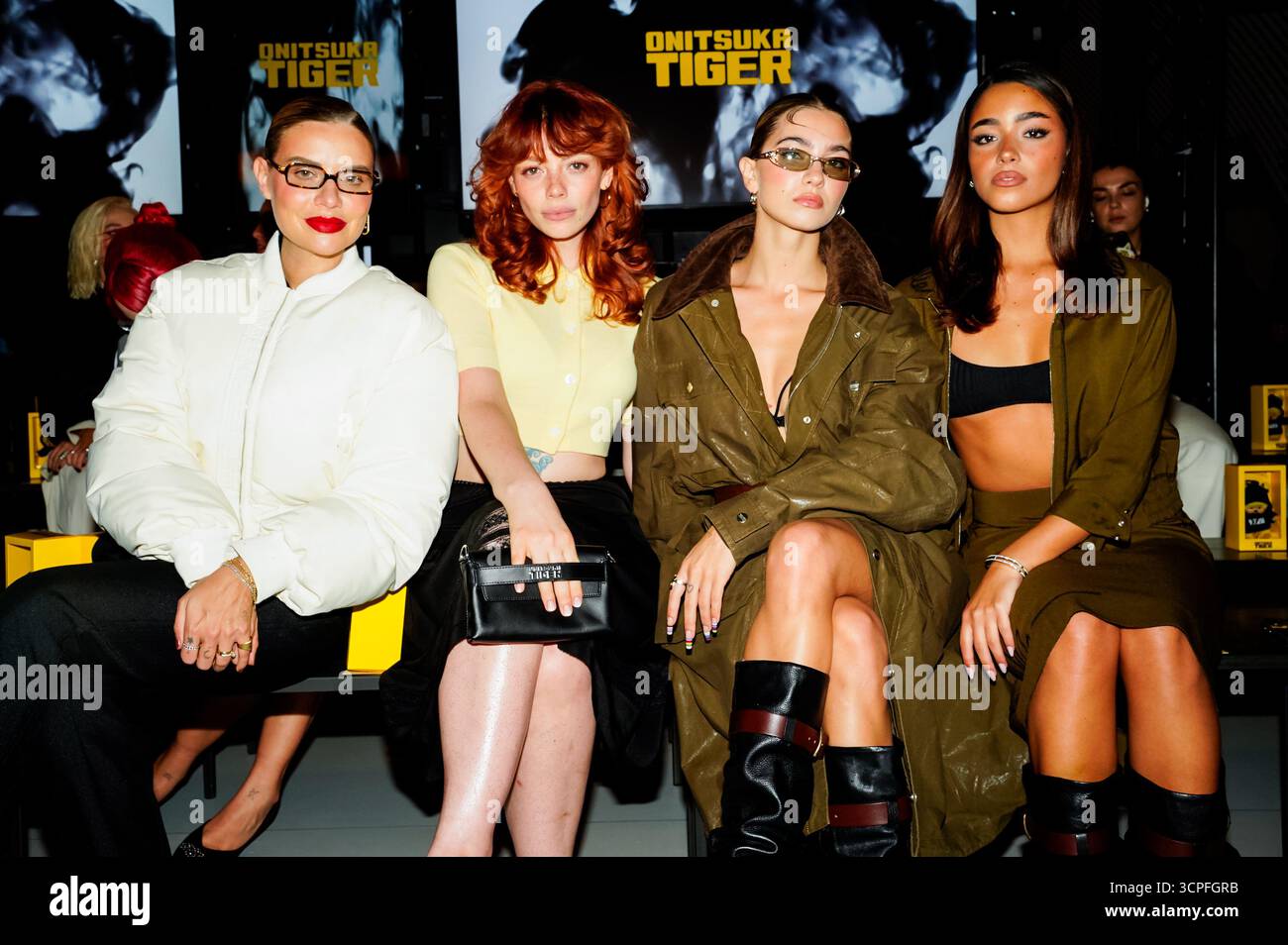 Veronica Ferraro , Serena De Ferrari , Alessia Lanza , Yasmin Barbieri ...