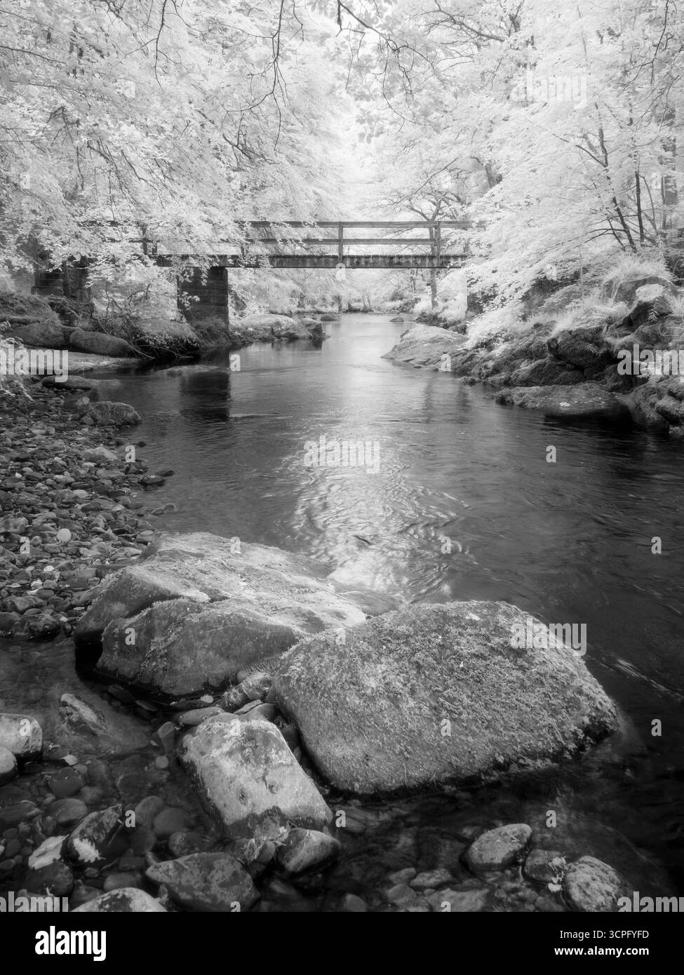 River england country Black and White Stock Photos & Images - Alamy