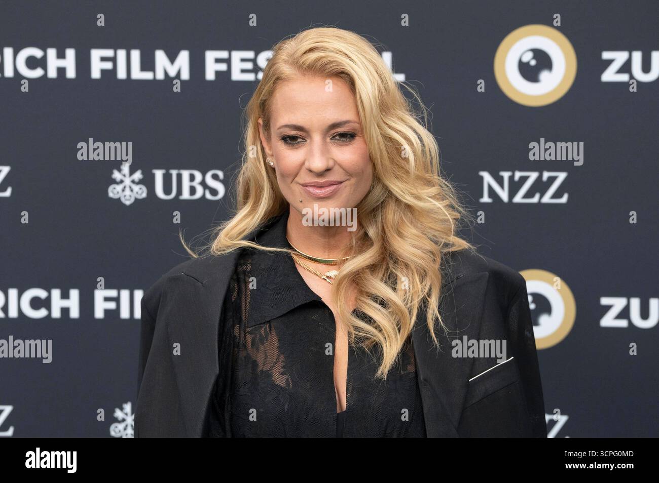 Christa Rigozzi bei der Festivaleröffnung mit der Premiere des ...