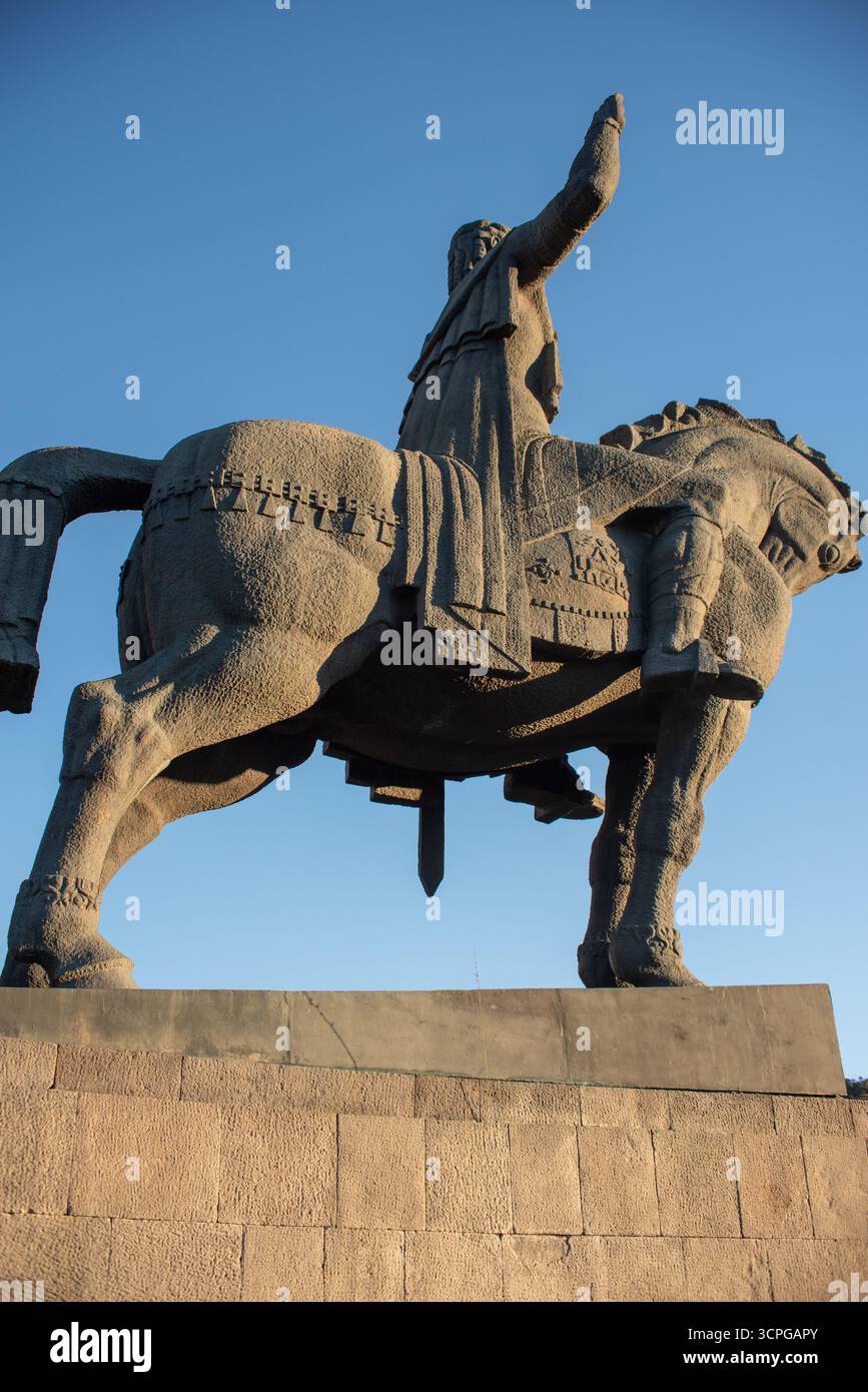 King Vakhtang Gorgasali monument on a cliff above Mtkvari river in ...