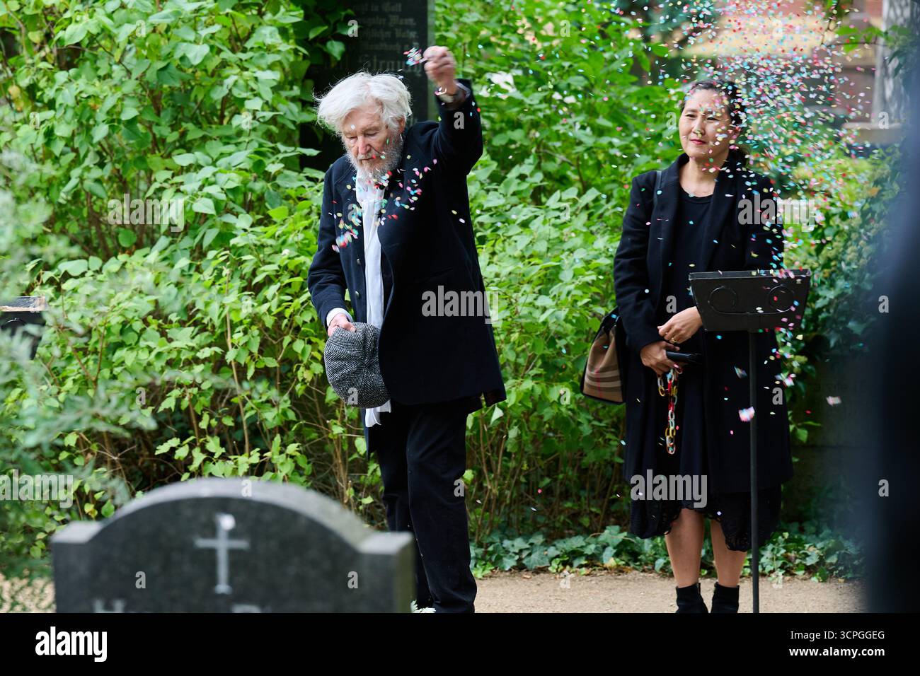 Berlin, Germany. 26th Sep, 2025. Achim Freyer, director, throws ...