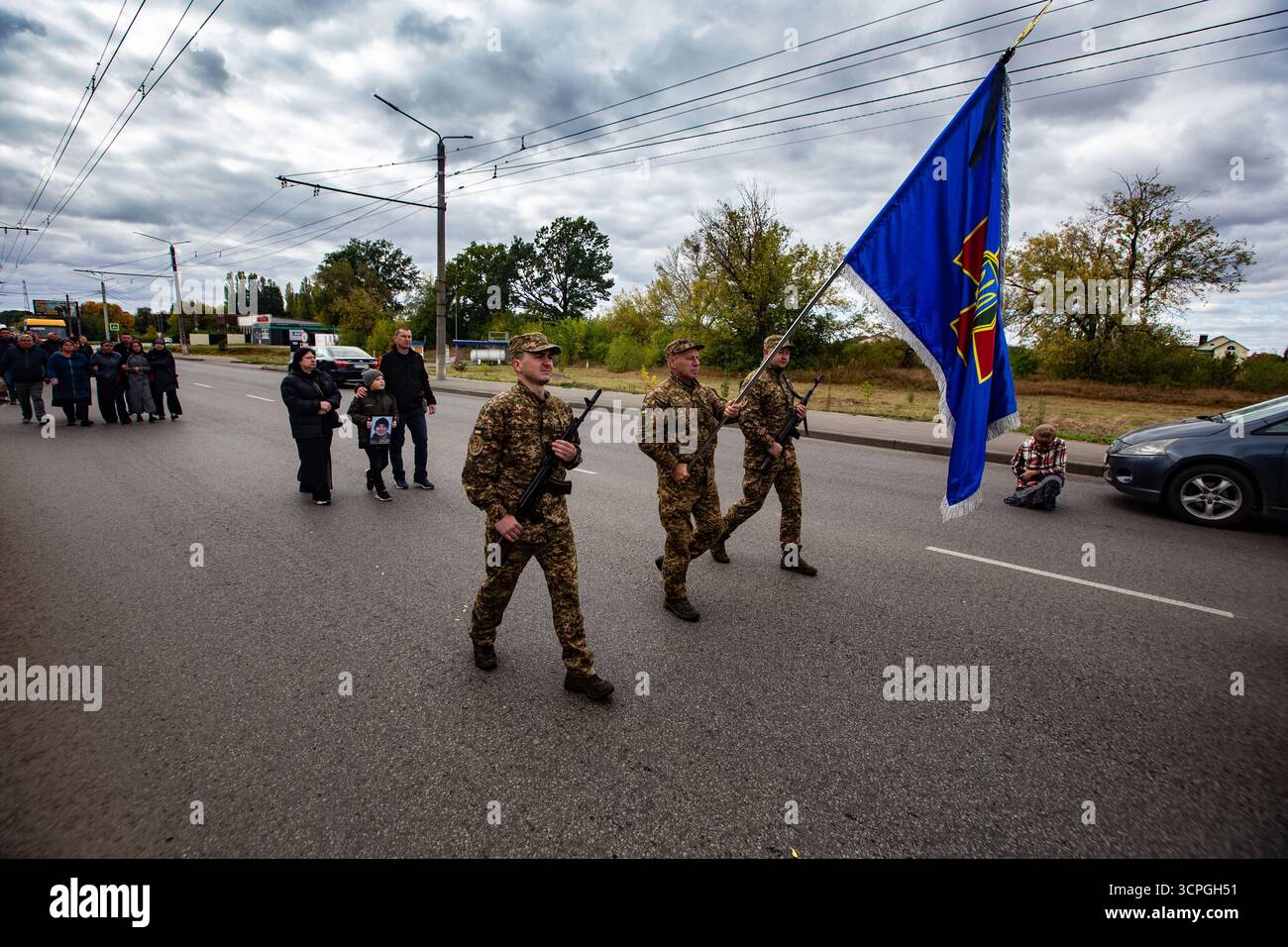 September 26, 2025, Sumy, Sumy, Ukraine: Family procession at a funeral ...