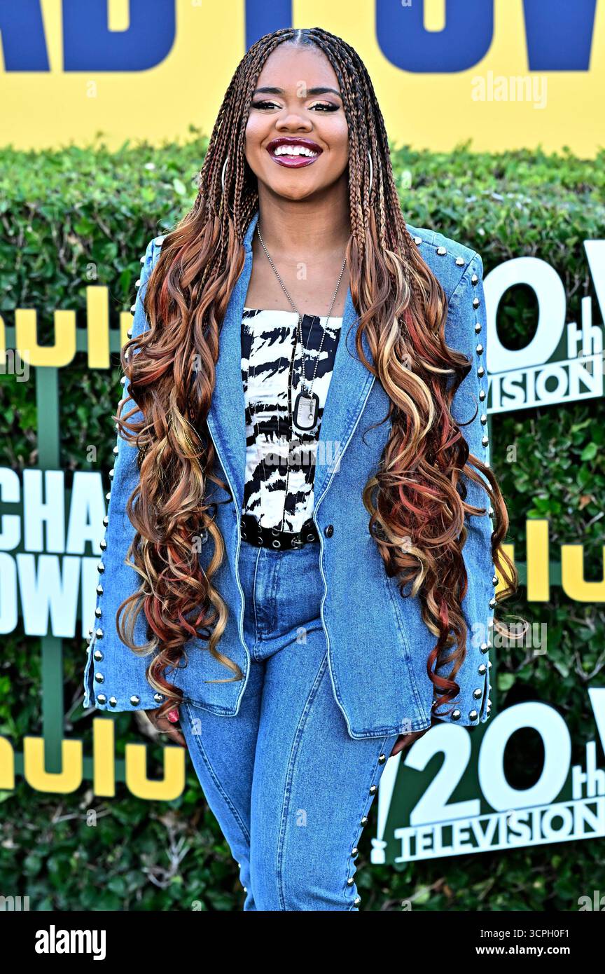 Dara Renee bei der Premiere der Hulu-Serie Chad Powers im Rose Bowl ...