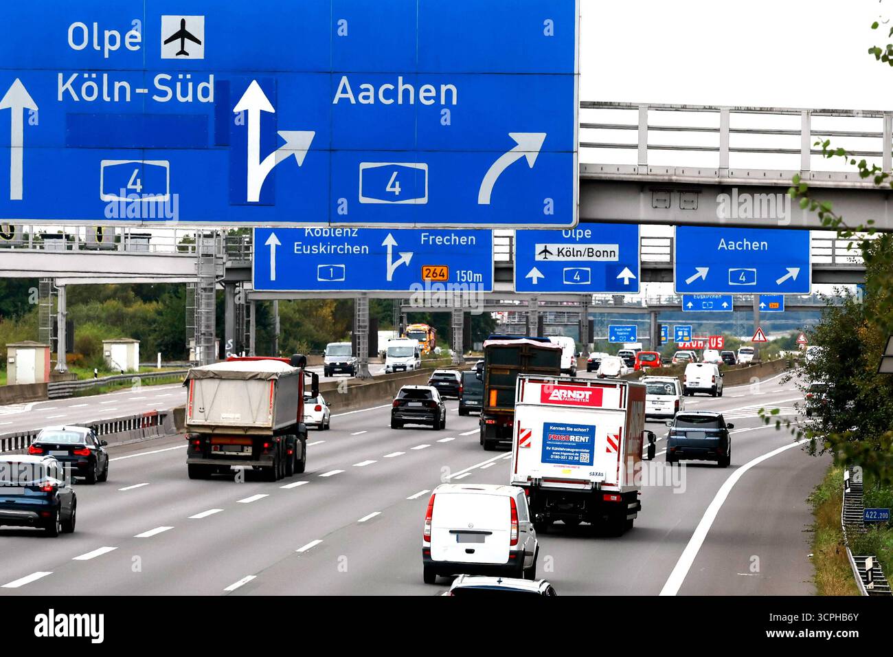 Stilvolle Autobahnkreuz Kln West Fotos