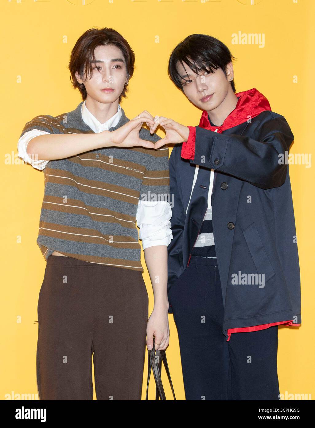 Seoul, South Korea. 26th Sep, 2025. (L to R) South Korean singer ...