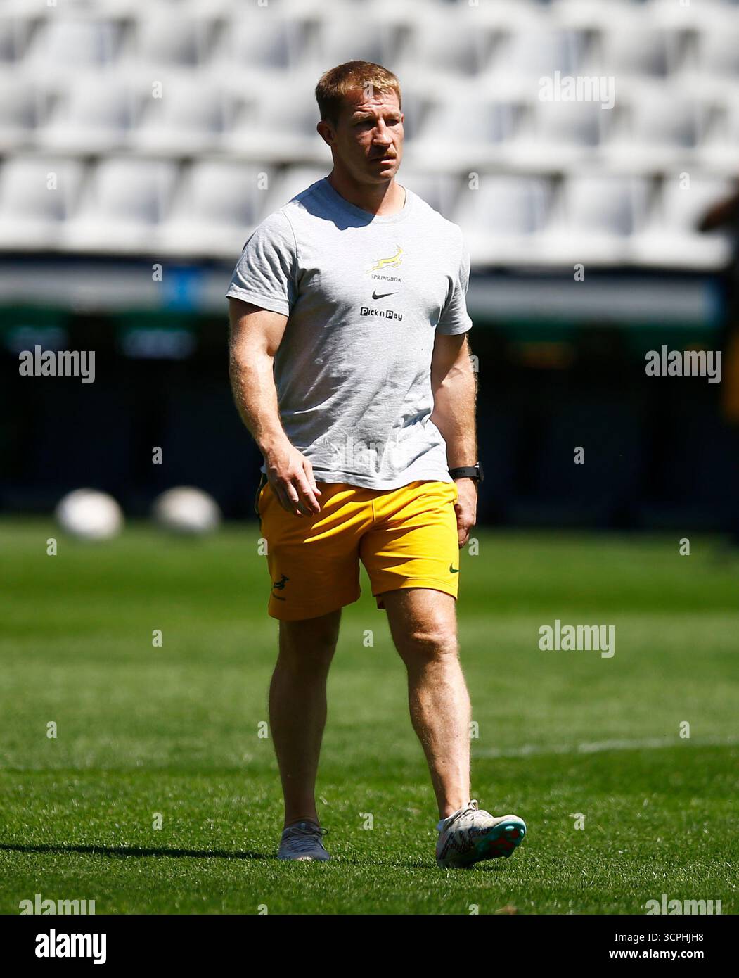 DURBAN, SOUTH AFRICA - SEPTEMBER 26: Jerry Flannery (Defence Coach) of ...