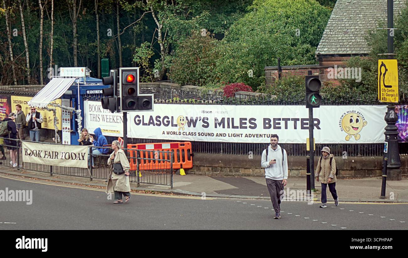 Glasgow, Scotland, UK. 25th September, 2025. UK Weather: Autumn weather ...