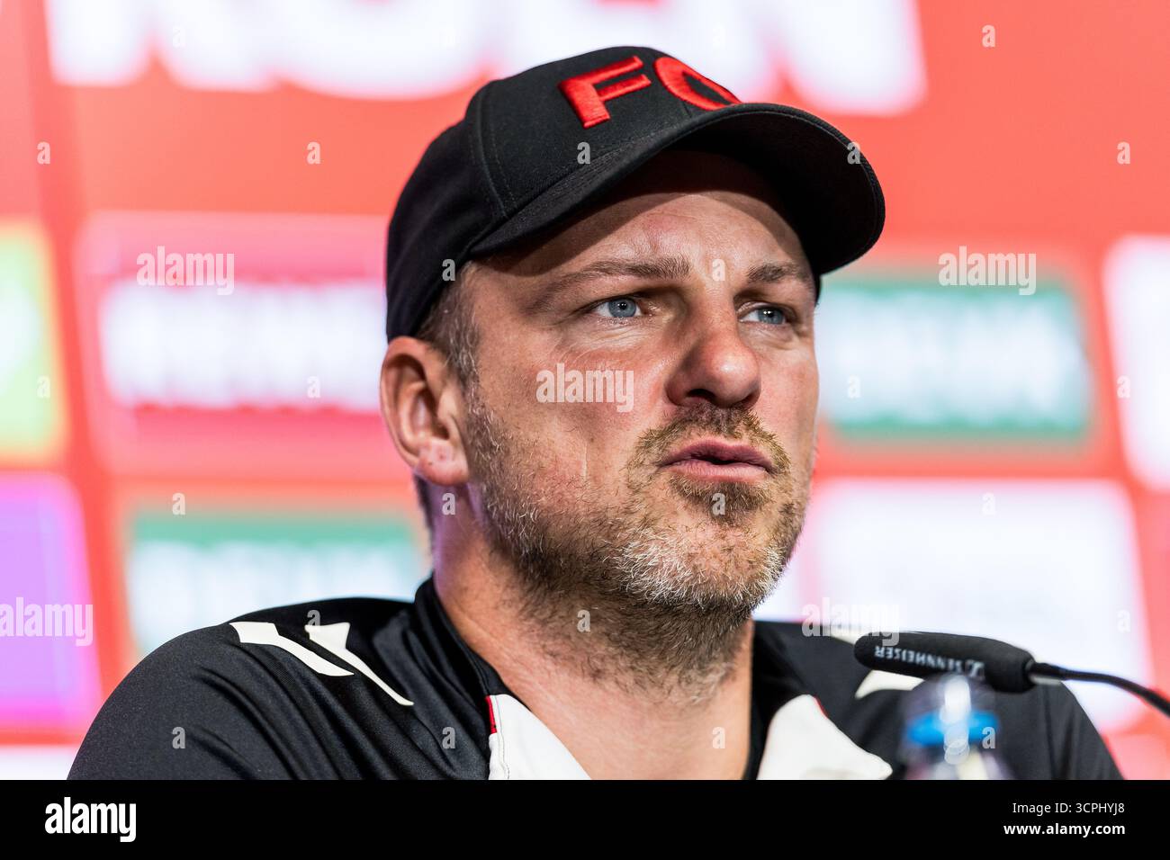 Lukas Kwasniok (Trainer 1. FC K?ln) Pressekonferenz 1. FC K?ln ...