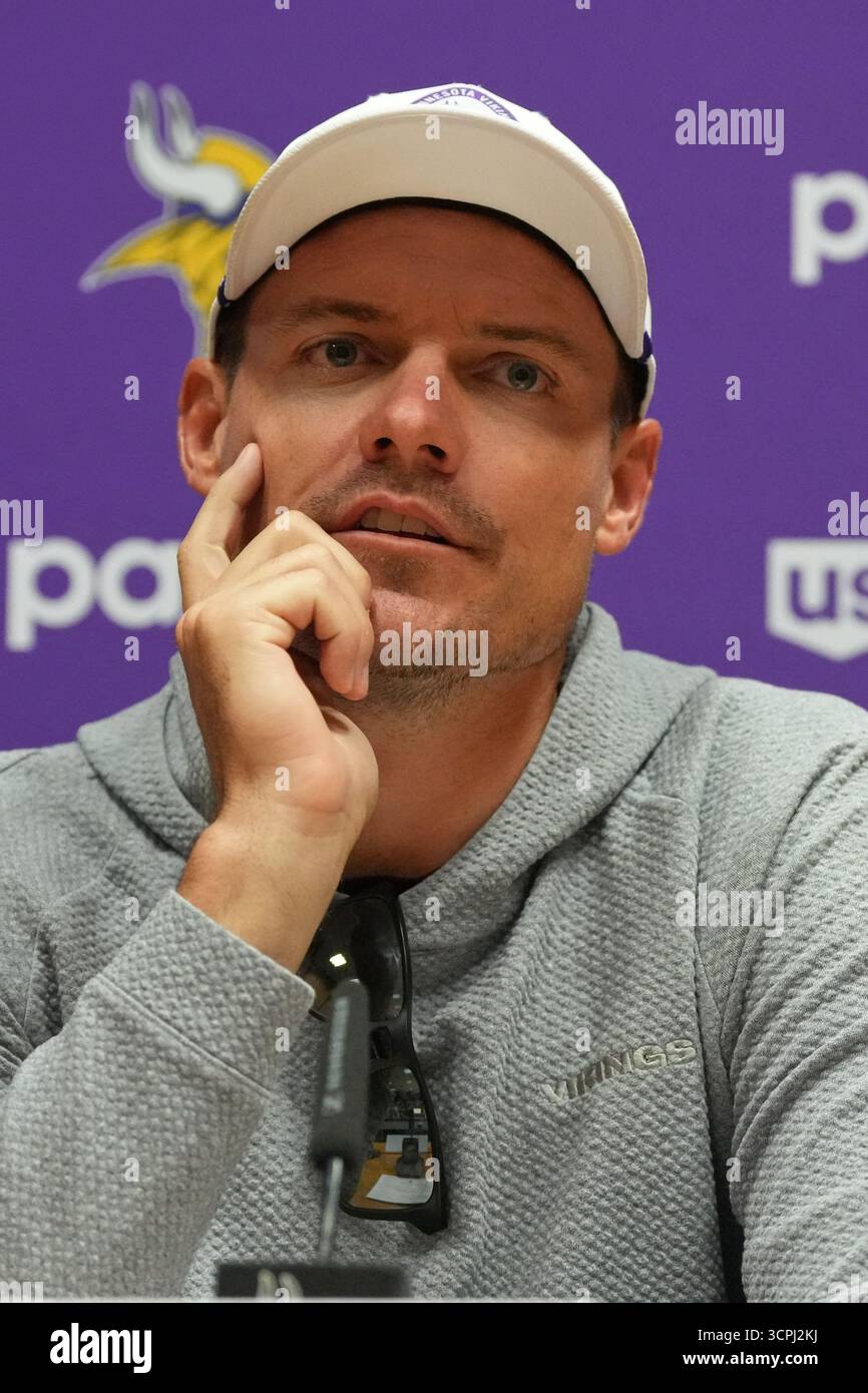 Minnesota Vikings head coach Kevin O'Connell gestures during a press ...