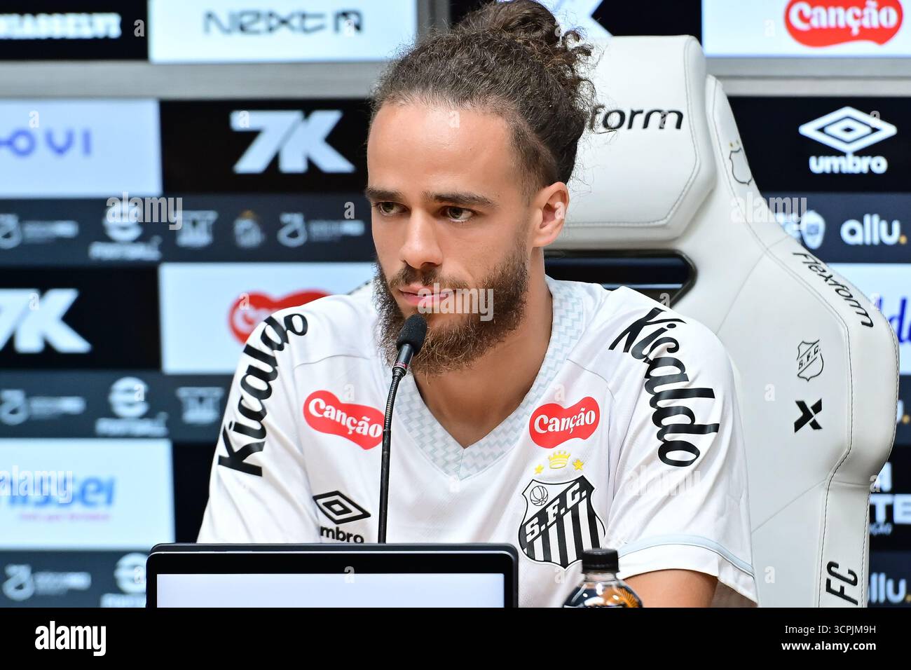 SP - SANTOS - 09/26/2025 - SANTOS, BILAL BRAHIMI PRESENTATION - Billal ...