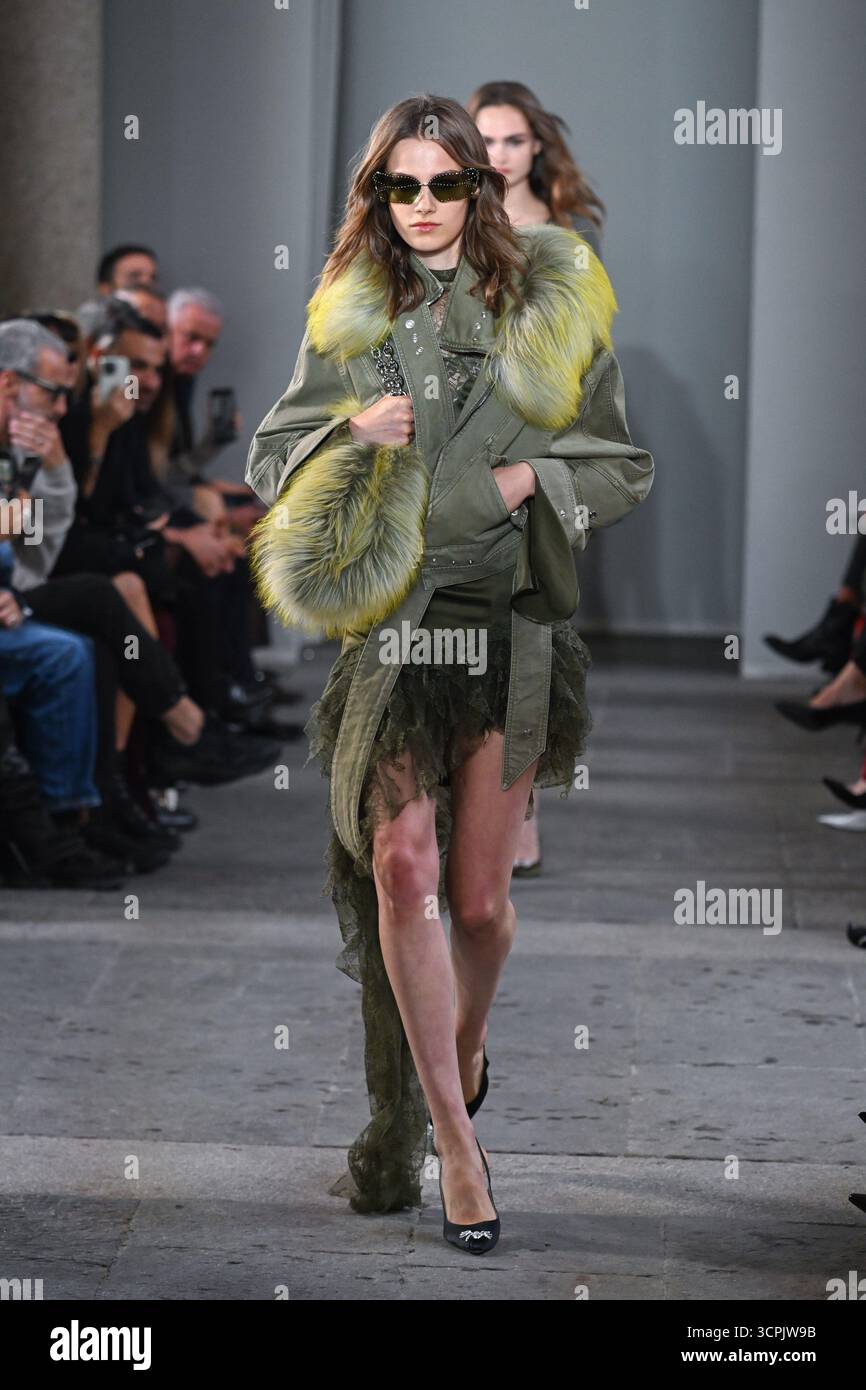 Milan, Milan Women's Fashion Week Spring/Summer 2026 - Women's Fashion ...