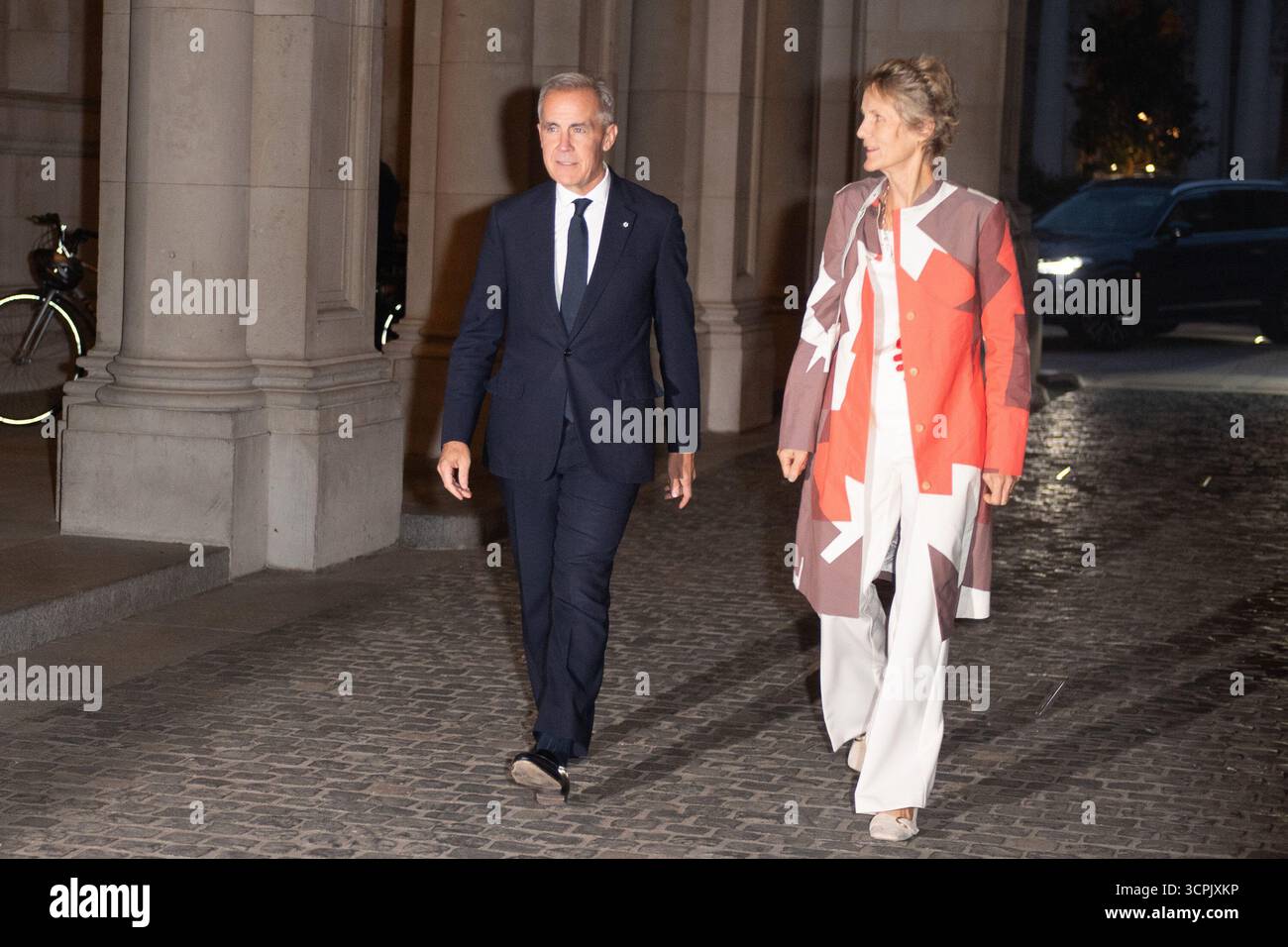 Canadian prime minister mark carney and wife daina fox carney hi-res ...