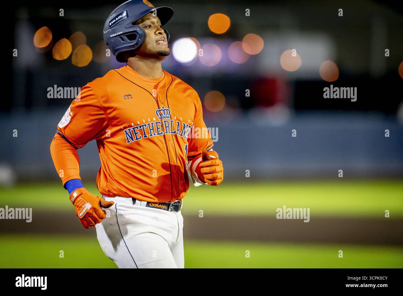 ROTTERDAM - Dutch baseball player Sharlon SCHOOP in action against ...