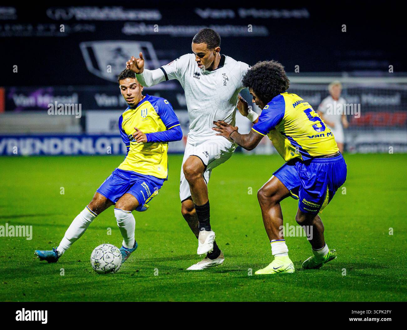 WAALWIJK , 26-09-2025 , Mandemakers Stadion , Season 2025 / 2026 ...
