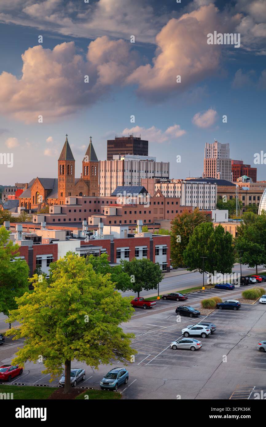 Akron ohio usa downtown skyline hi-res stock photography and images - Alamy