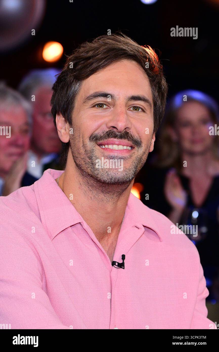 Max Giesinger during the NDR Talk Show at NDR Studios on September 26 ...