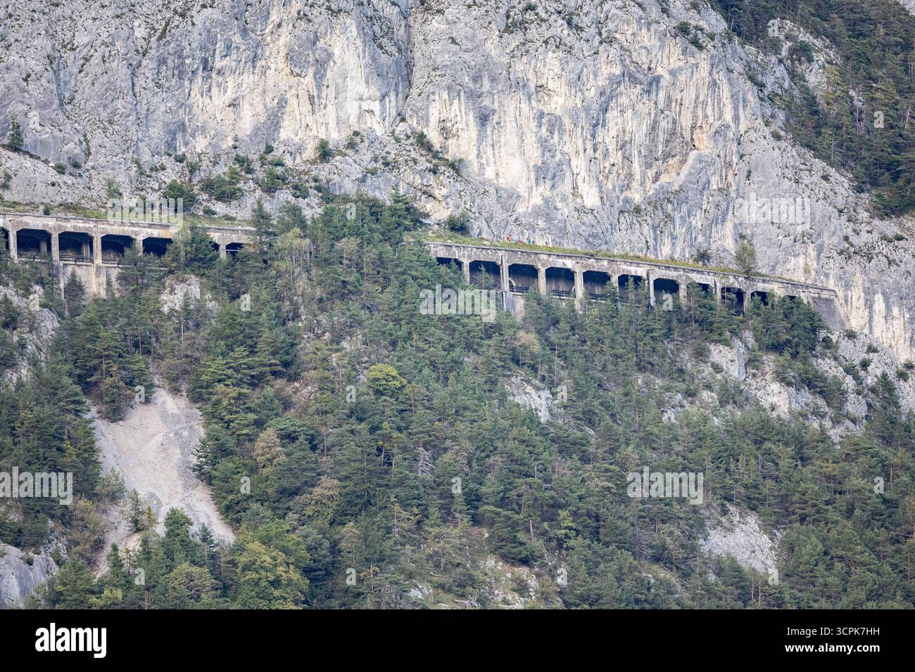 26.09.2025 / Eisenbahnstrecke der ÖBB im Bereich der Martinswand ...