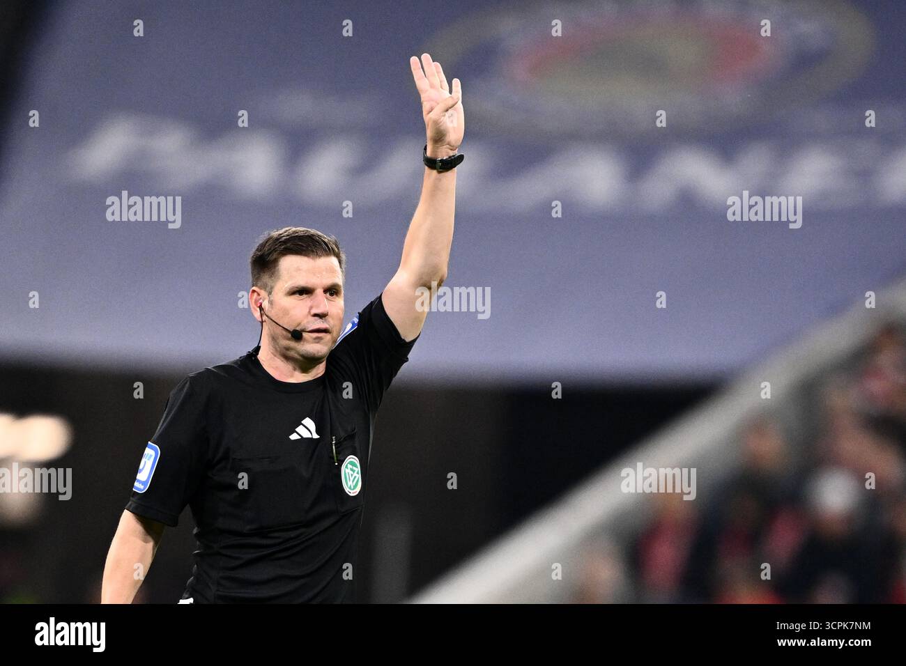 26 September 2025, Bavaria, Munich: Soccer: Bundesliga, Bayern Munich ...