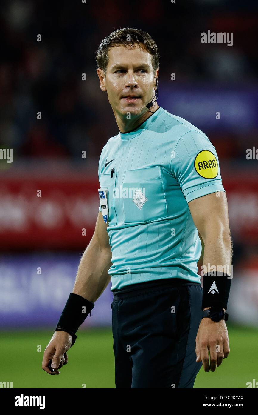 ENSCHEDE - Referee Danny Makkelie during the Dutch Eredivisie match ...