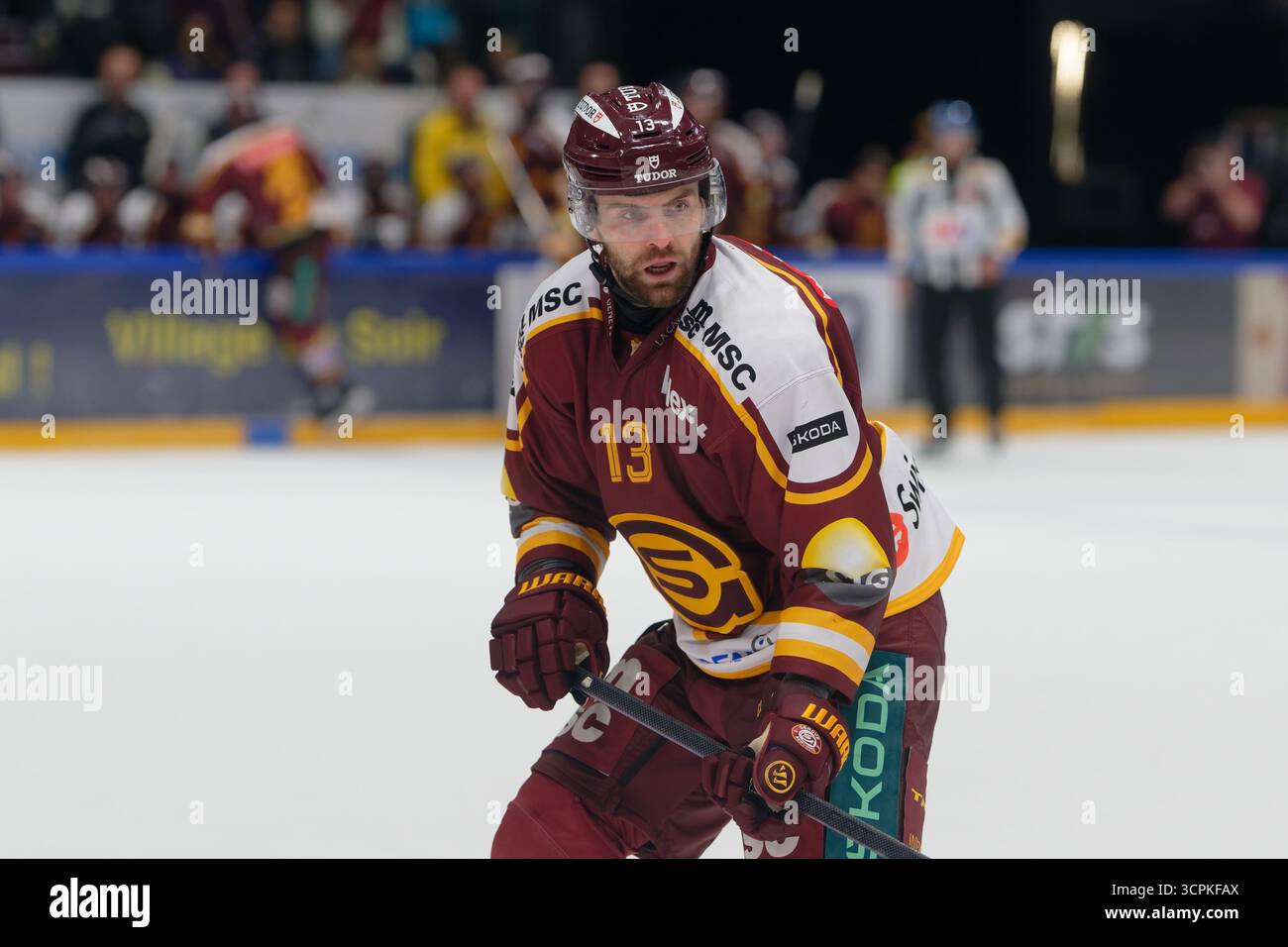 Luca Hischier (13 Geneve-Servette HC) portrait (headshot/close up ...