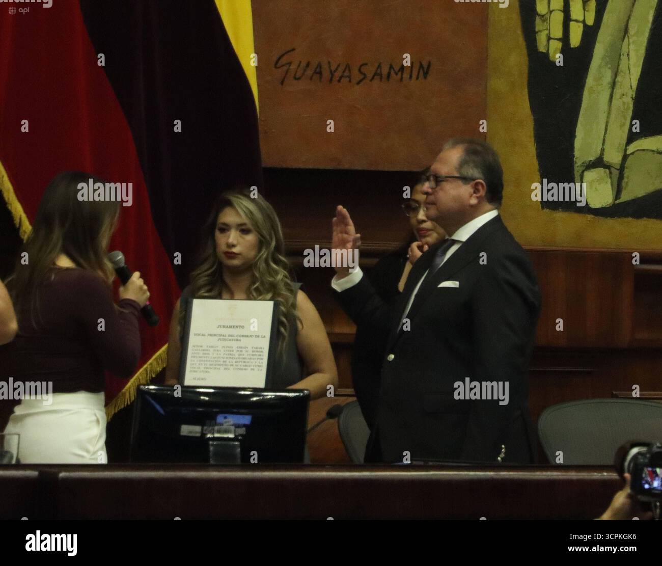 ASSEMBLY POSSESSES FABIAN FABARA JUDICATURE Quito, Friday, September 26 ...