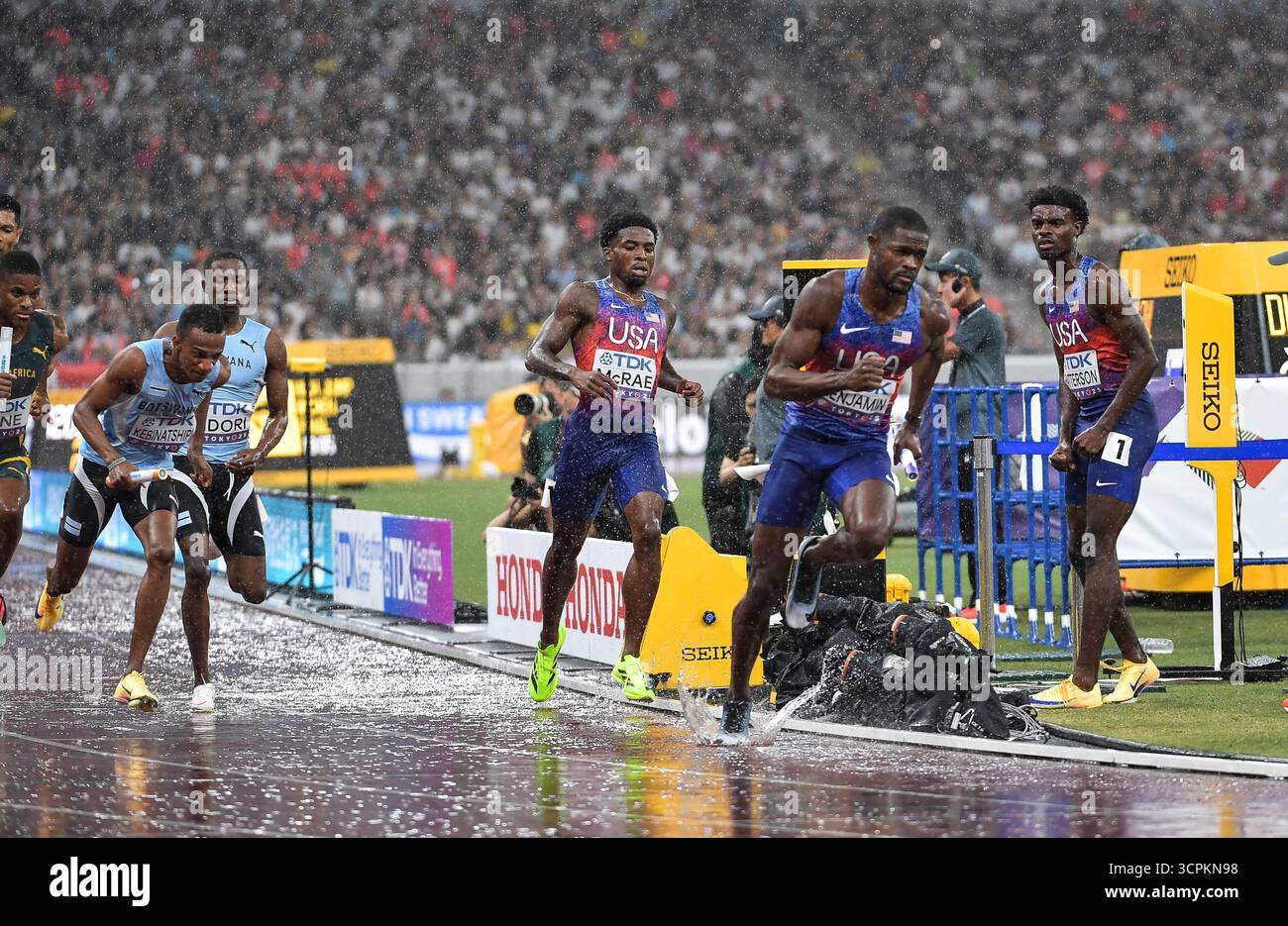 Khaleb McRae & Rai Benjamin of the USA competing in the 4x400m relay ...