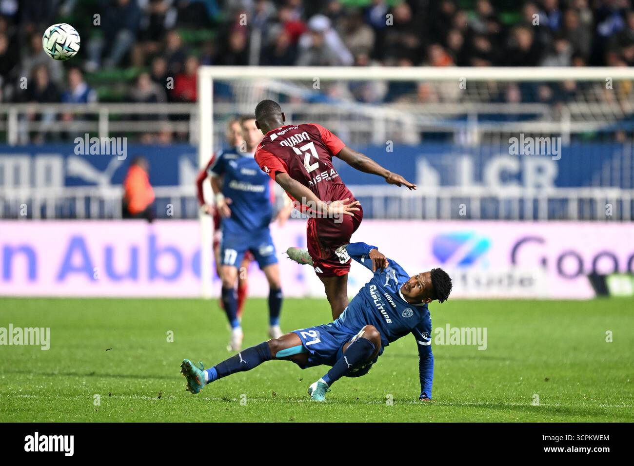 21 Tawfik BENTAYEB (estac) during the Ligue 2 BKT match between Troyes ...