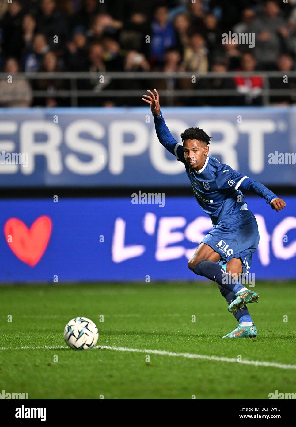 21 Tawfik BENTAYEB (estac) during the Ligue 2 BKT match between Troyes ...