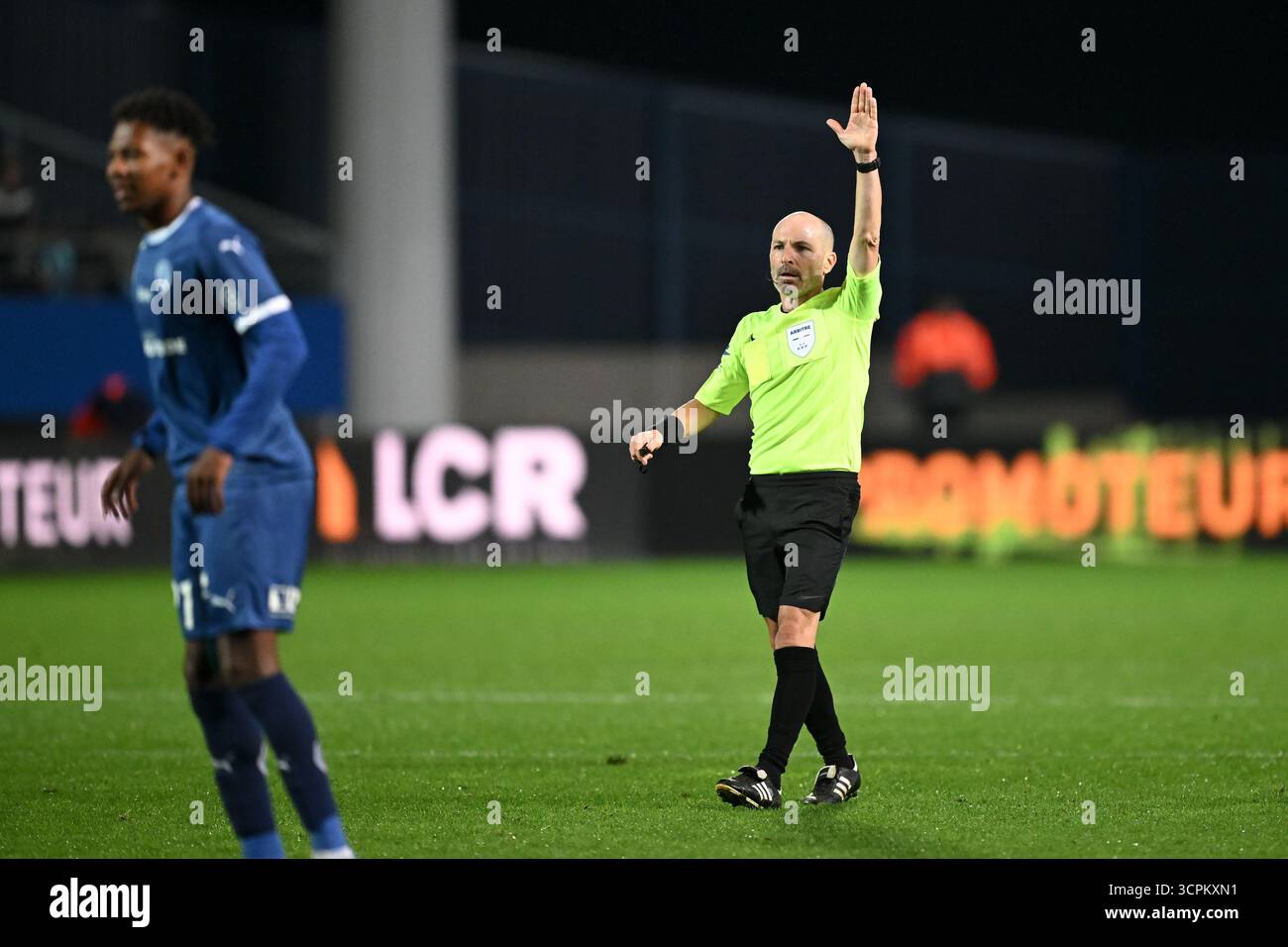 Florent BATTA (ARBITRE) during the Ligue 2 BKT match between Troyes and ...