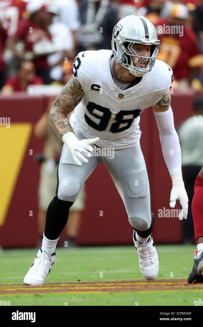 Las Vegas Raiders defensive end Maxx Crosby (98) rushes during an NFL ...