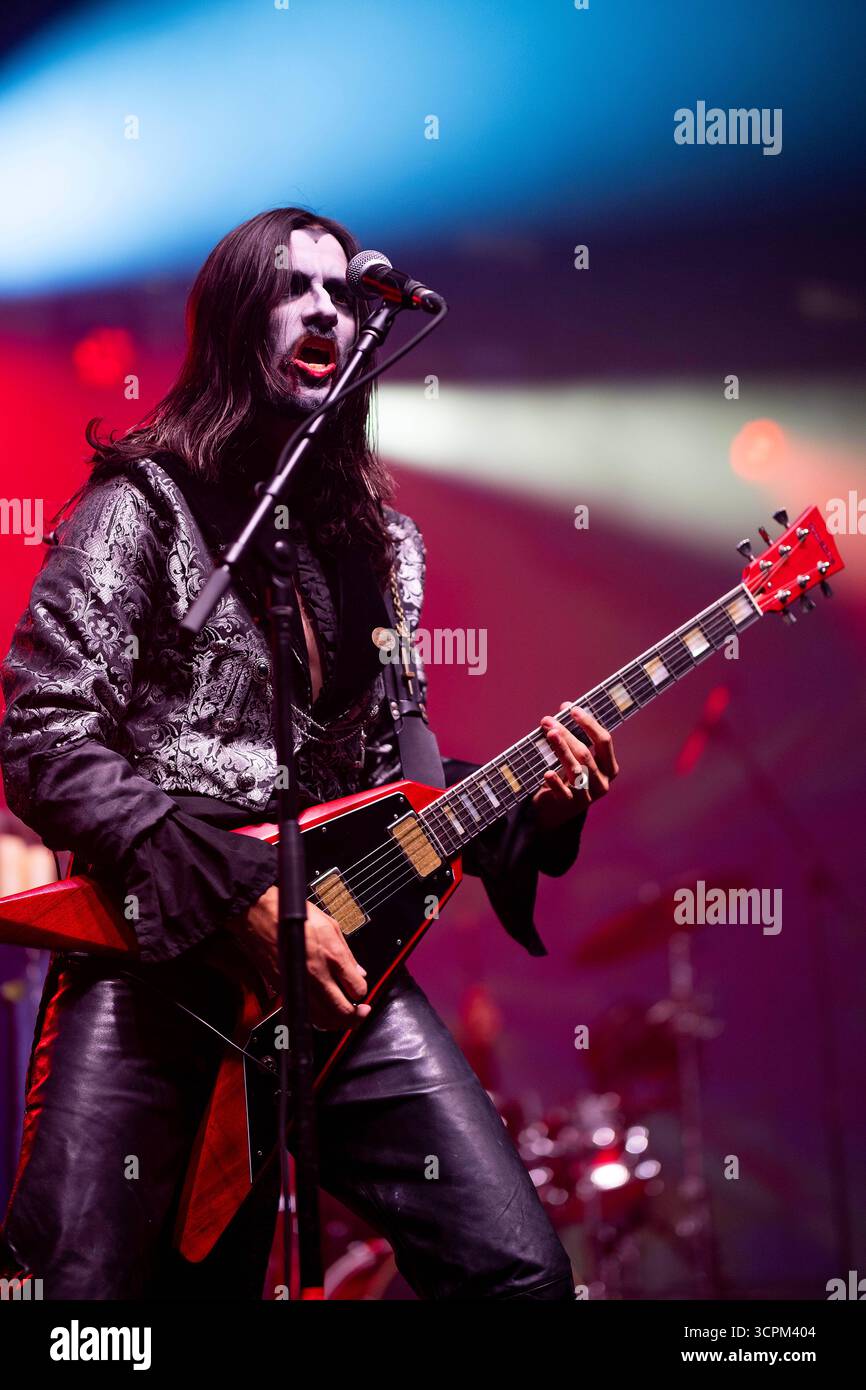 September 26, 2025: Franco Vittore with Castle Rat band performing at ...