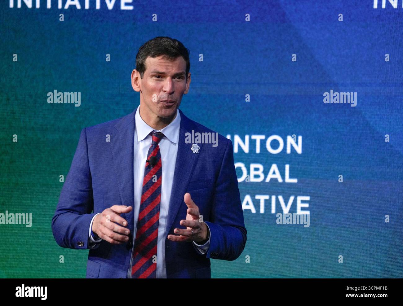 David fajgenbaum hi-res stock photography and images - Alamy