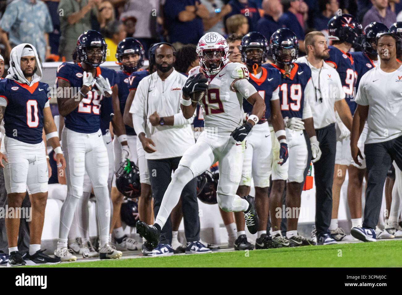 Florida State wide receiver Micahi Danzy (19) catches the ball for a ...