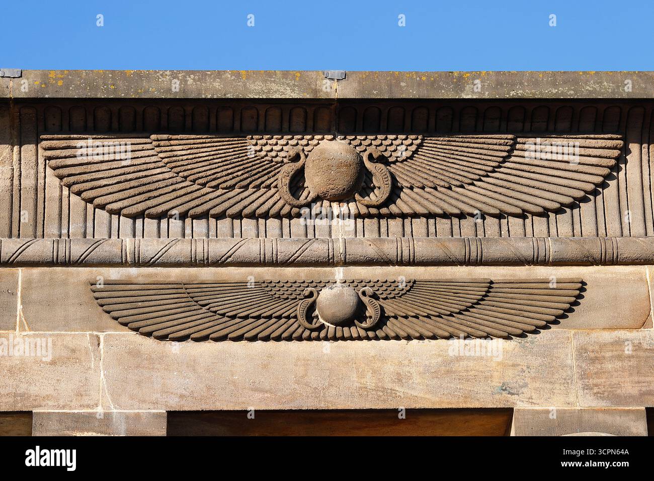 Stone masonry snakes hi-res stock photography and images - Alamy