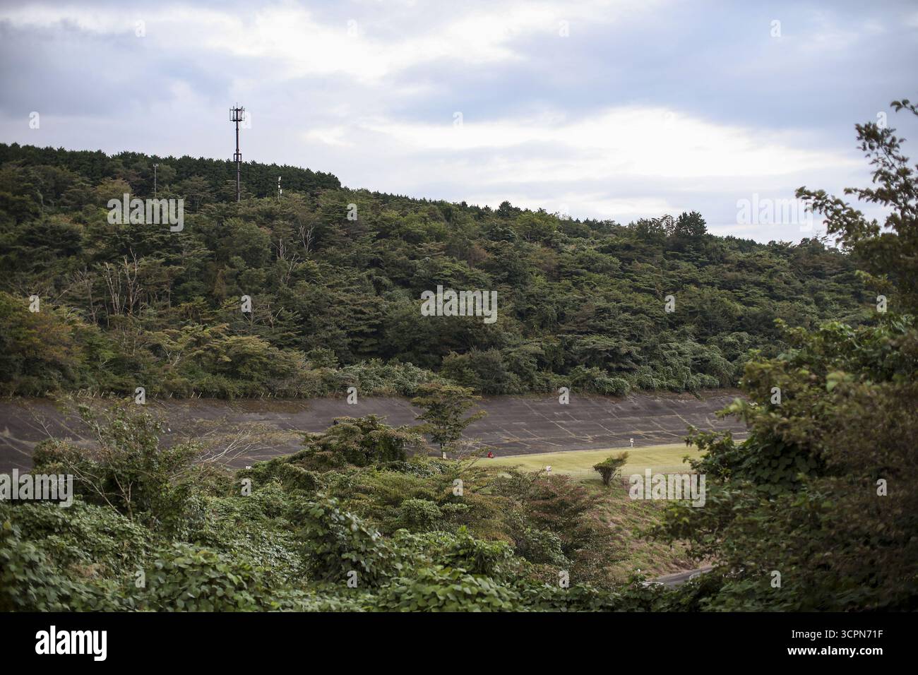 Old Fuji Circuit of 30 degrees banking turn during the 6 Hours of Fuji ...
