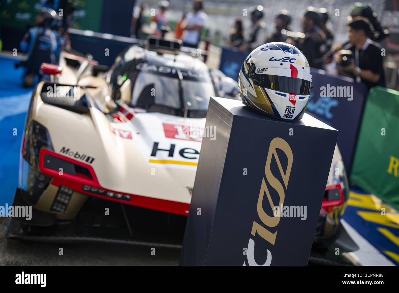 Special Helmet, WEC 100 Race, 12 LYNN Alex (gbr), NATO Norman (fra ...