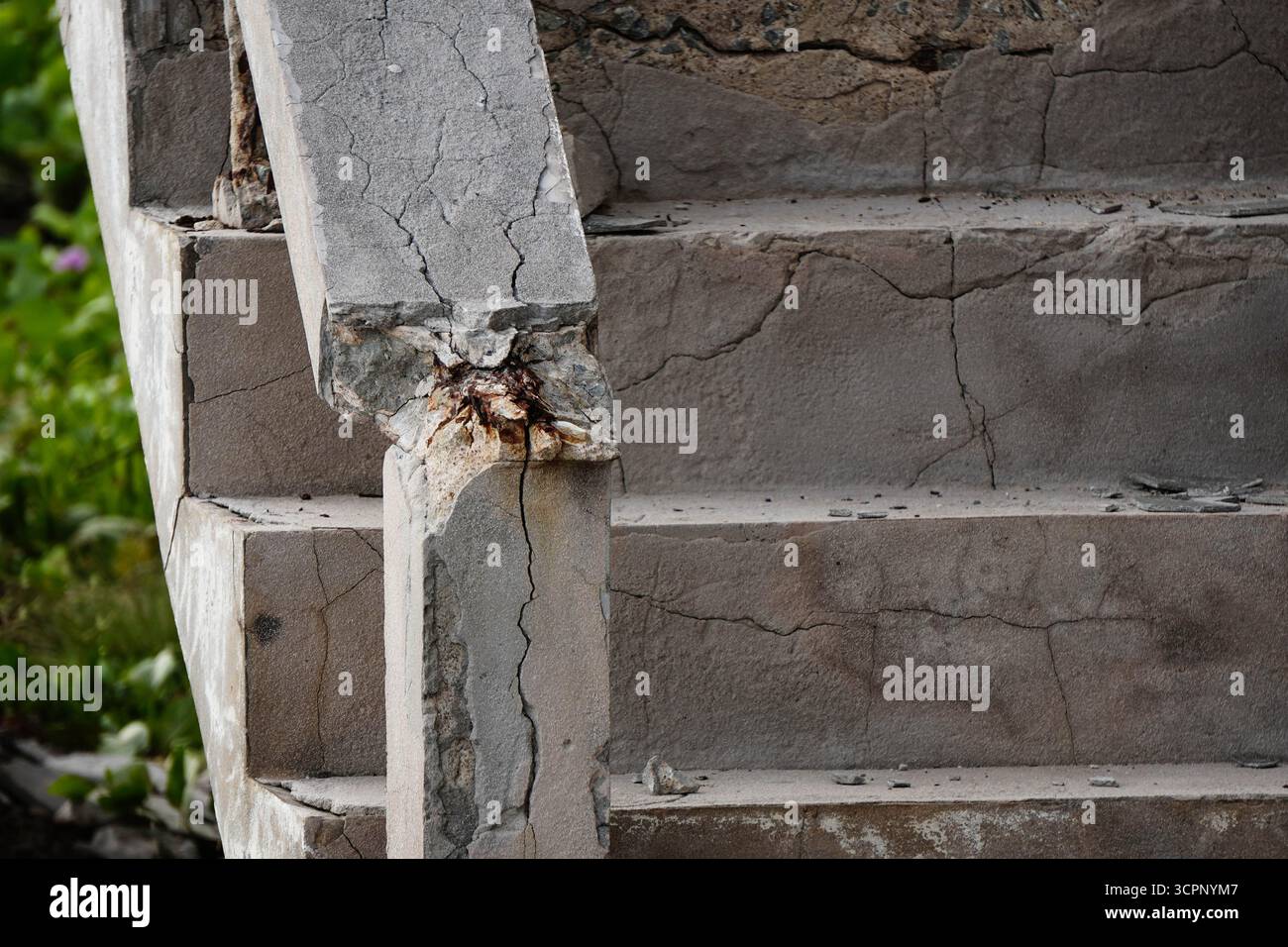 Collapsebuilding hi-res stock photography and images - Alamy