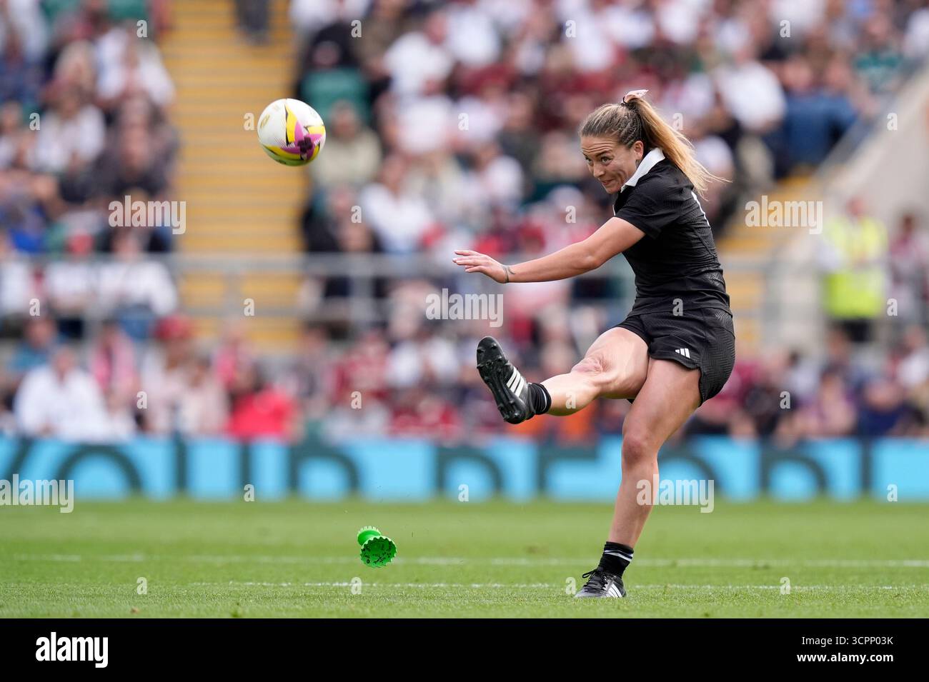 New Zealand's Renee Holmes kicks a penalty during the Women's Rugby ...