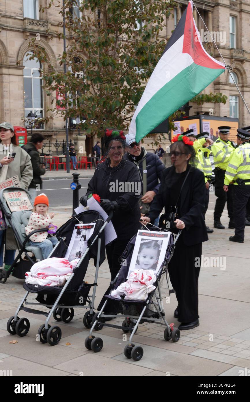 Liverpool, UK. 27th Sep, 2025. National March for Palestine in ...