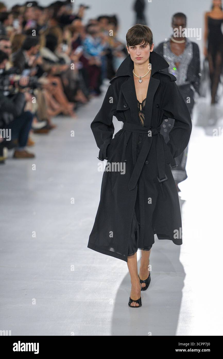 Milan, Milan Women's Fashion Week Spring/Summer 2026 - Women's Fashion ...