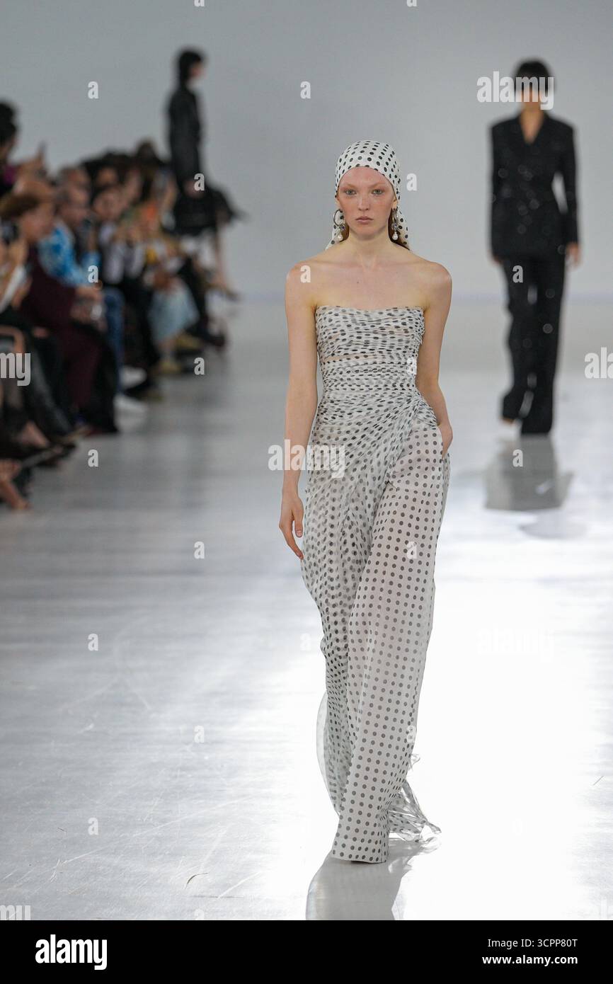 Milan, Milan Women's Fashion Week Spring/Summer 2026 - Women's Fashion ...