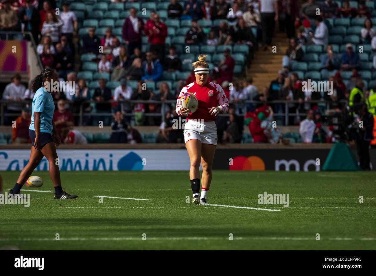 London, UK, 27th September 2025 World Player of the Year nominee Meg ...