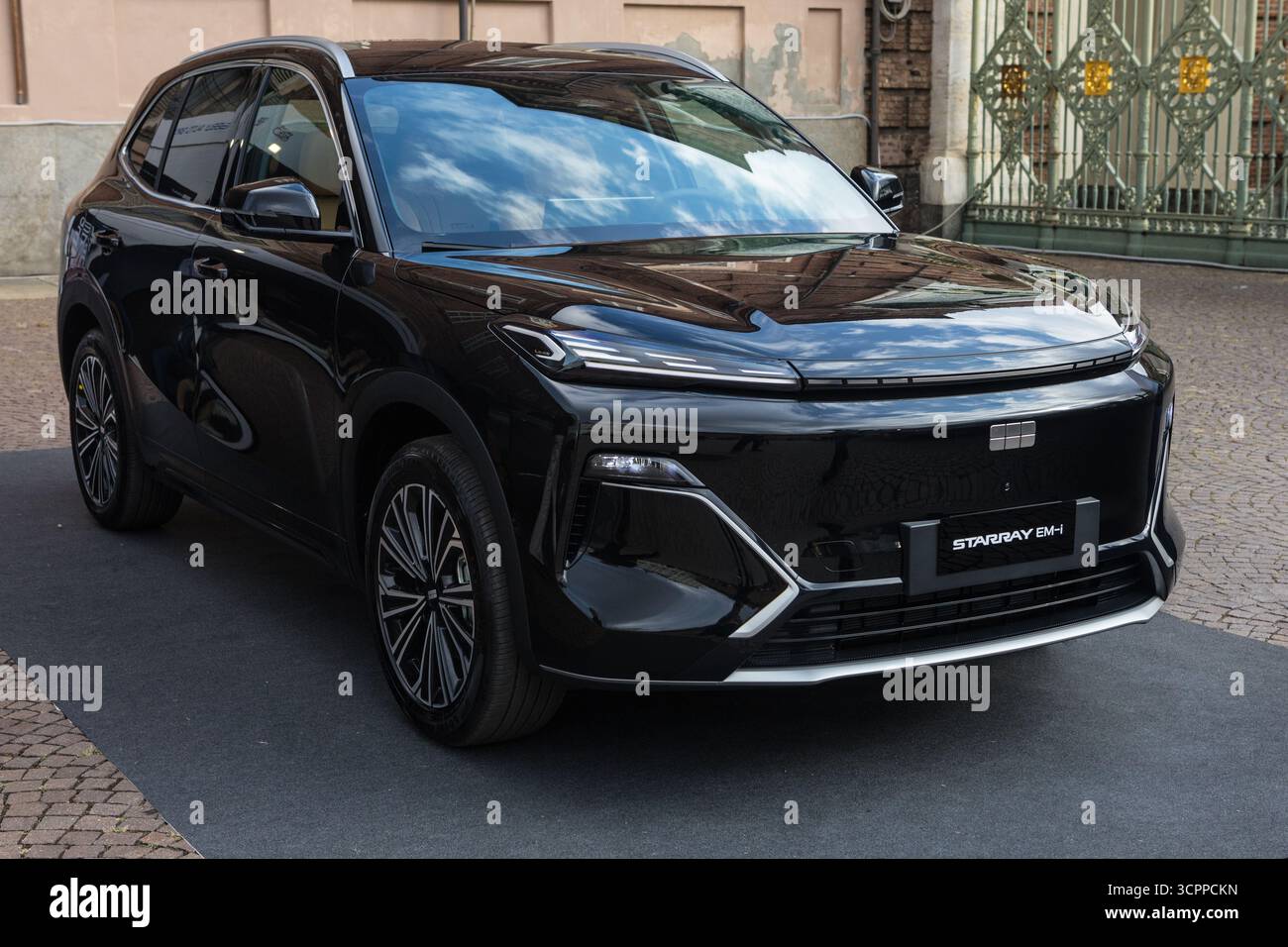 Turin, Italy. 26th September 2025. Geely Starray EM-i at Turin Car Show ...