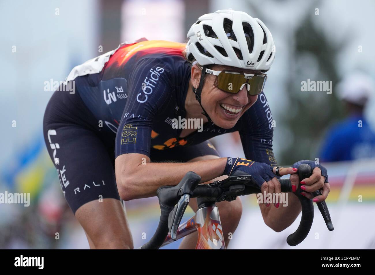 Spain's Margarita Victo Garcia Canellas pedals on her way to clinch the ...