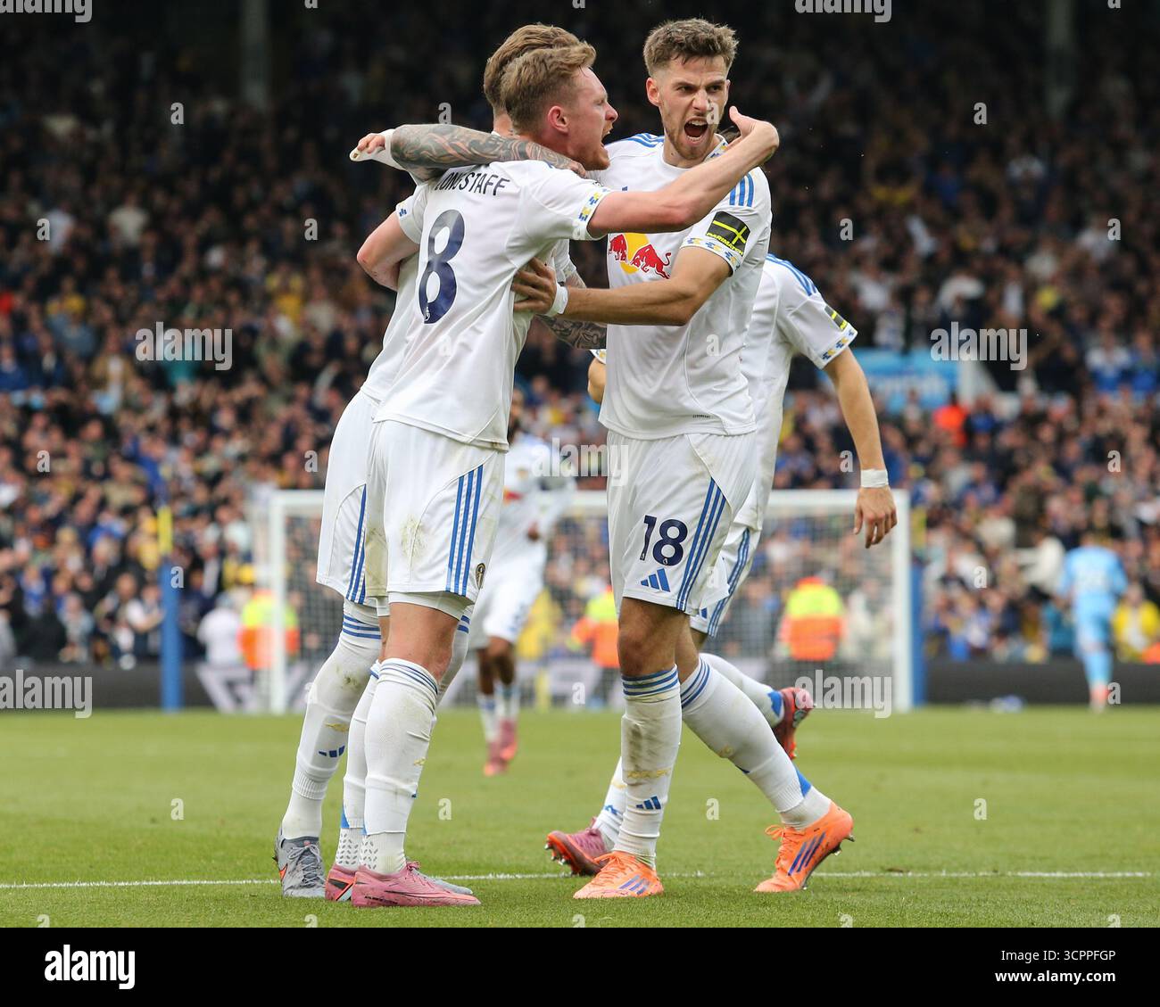 Joe Rodon of Leeds United celebrates his goal to make it 1-1 during the ...