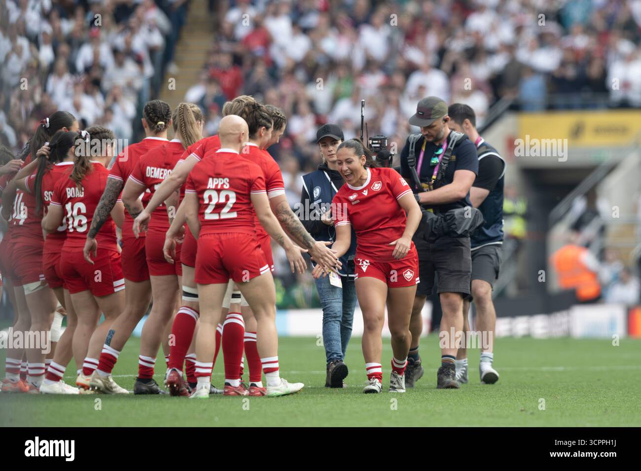 Women’s Rugby World Cup Final Canada vs England match at Twickenham ...