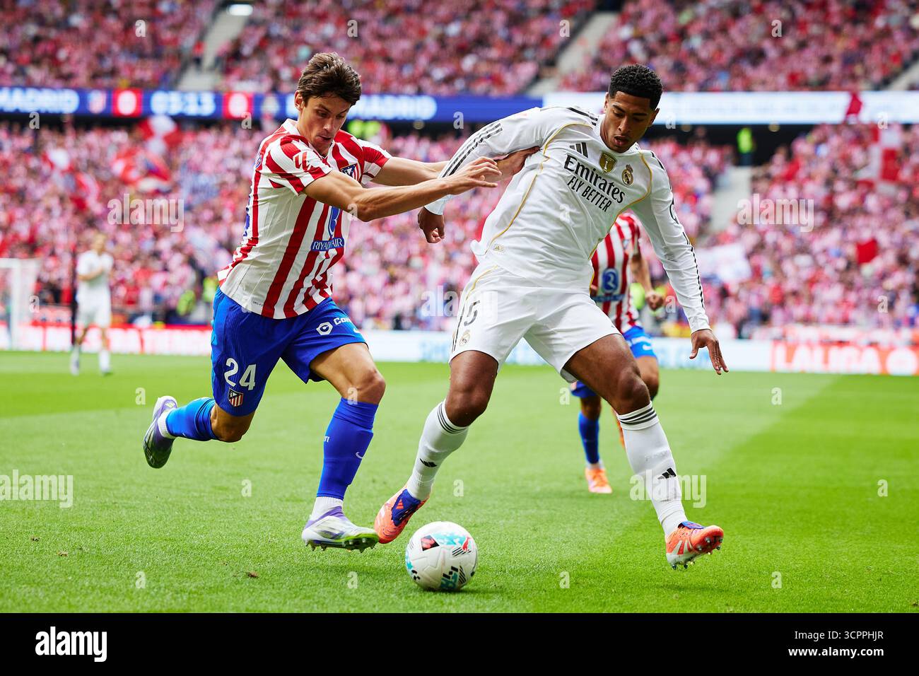 MADRID, SPAIN - SEPTEMBER 27: Robin Le Normand of Atletico de Madrid ...