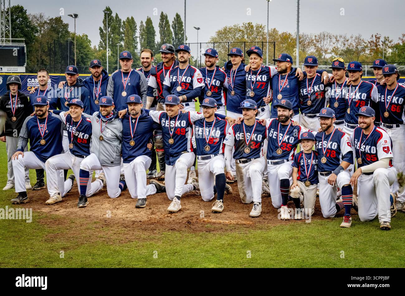 ROTTERDAM - Czech Republic baseball players celebrate against Spain ...