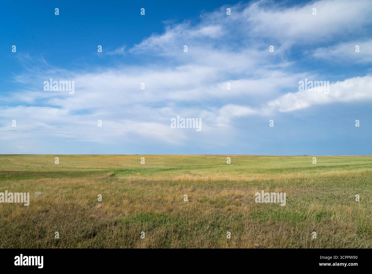 prairie and farmland in western Nebraska, late summer scenery Stock ...