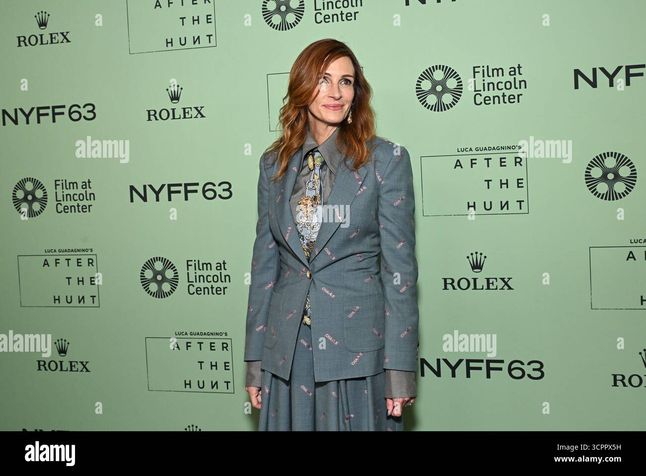 Julia Roberts attends the premiere of "After the Hunt" at Alice Tully ...
